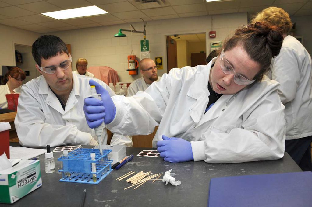 Medical Laboratory Technology Degree – Southwestern Illinois College
