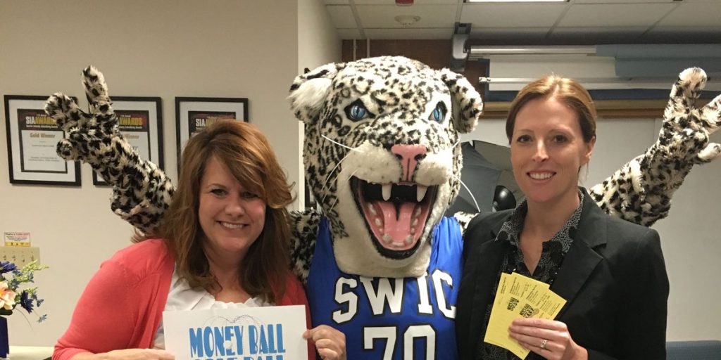 SWIC Mascot - Southwestern Illinois College