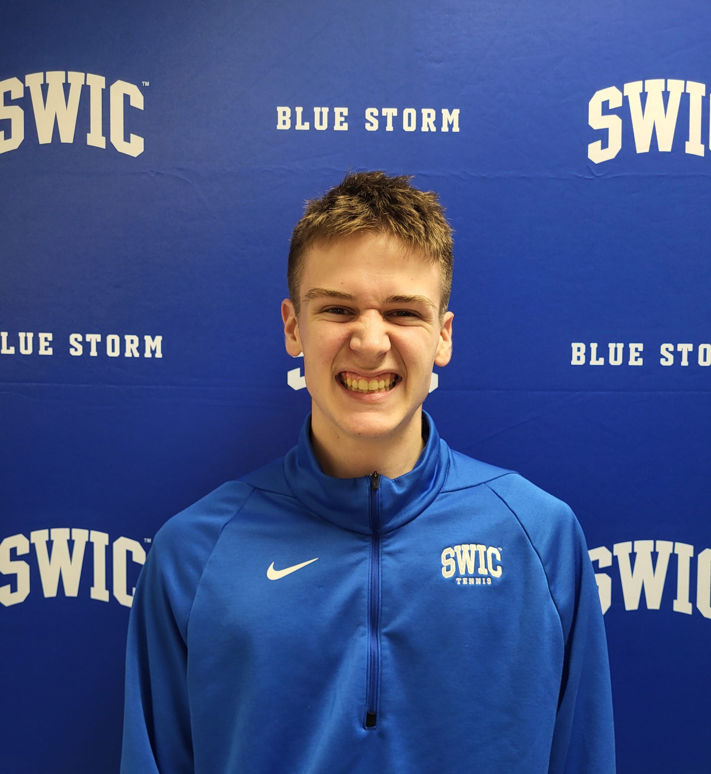 Men's Tennis Roster - Southwestern Illinois College